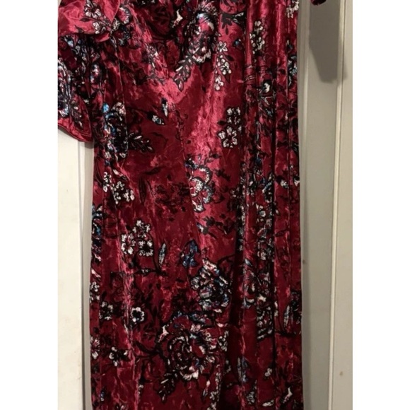 NY Collection | Dresses | Ny Collection Red Floral Velvet Maxi Dress ...